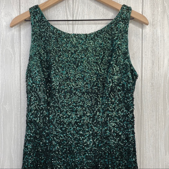 SD Collection | Dresses | Green Sparkly Tight Fitting Dress | Poshmark